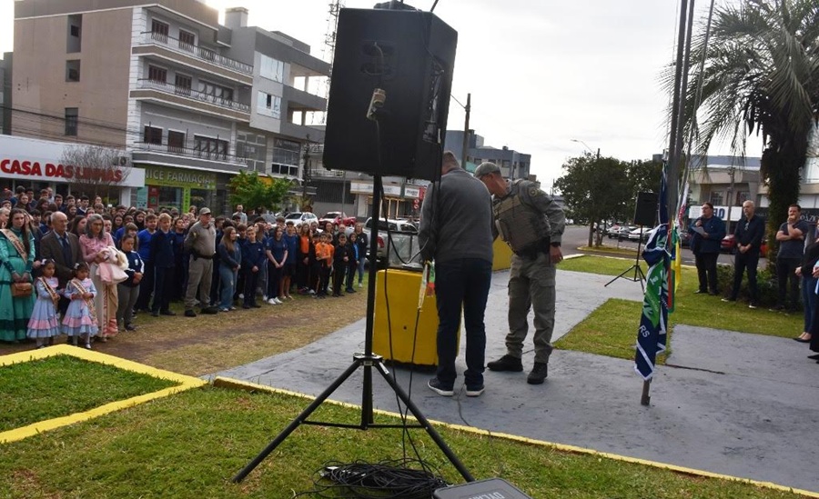 Três Passos News | Três Passos abre oficialmente a Semana da Pátria ...